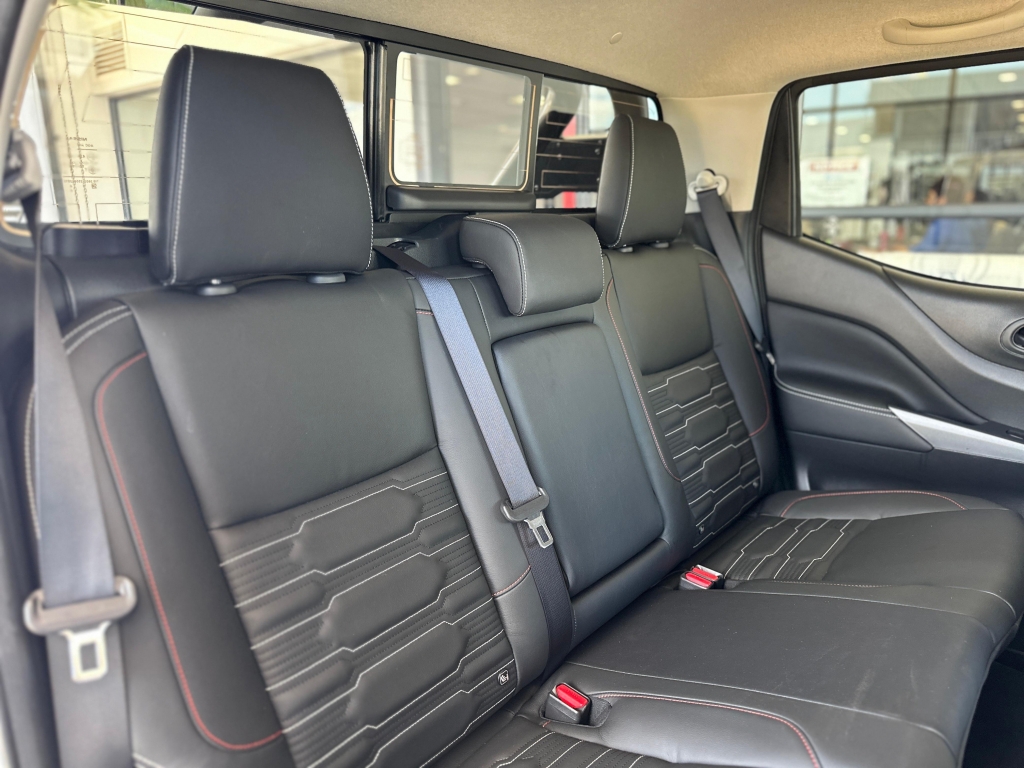 NISSAN NAVARA 2.5DDTI PRO-4X WARRIOR 4X4 A/T D/C P/U 2026 (demo) - NTT ...